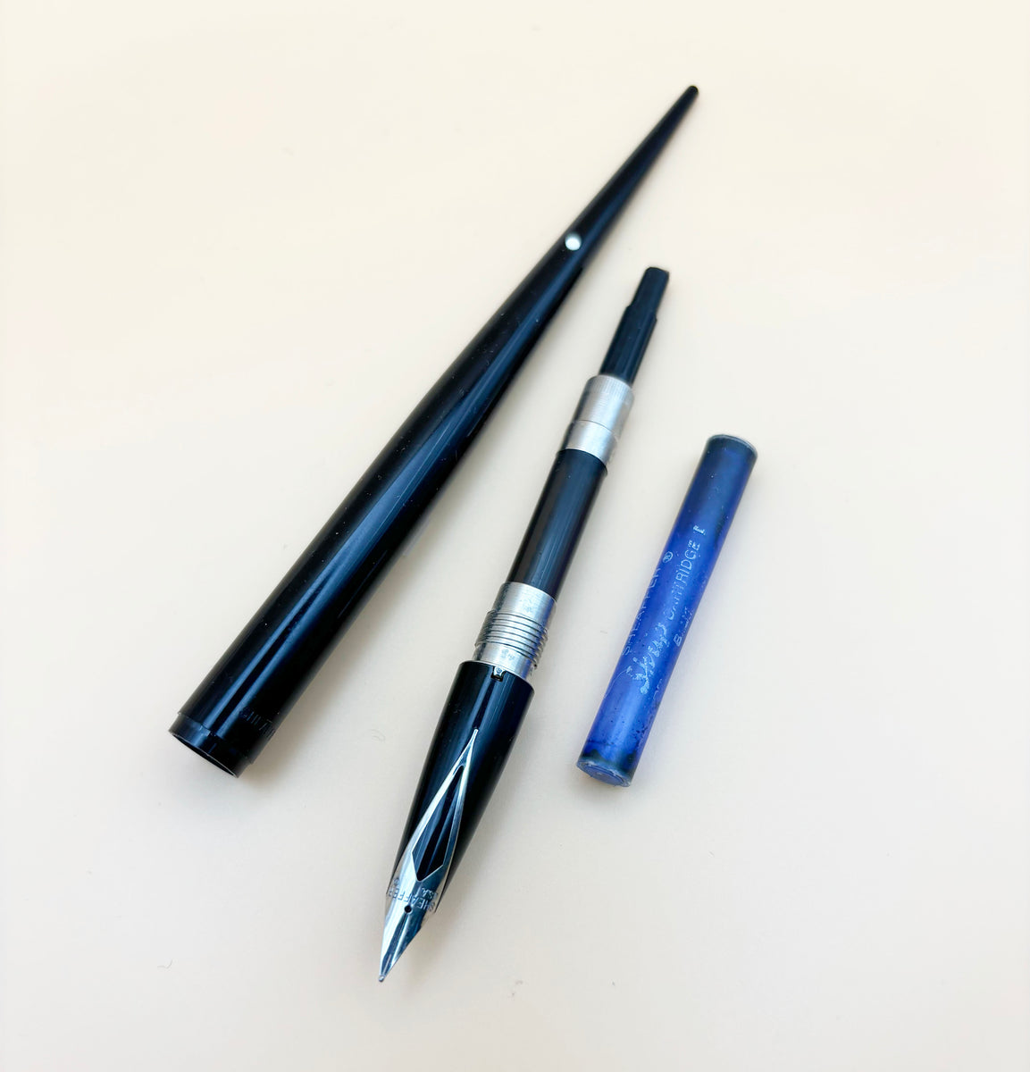 Sheaffer Desk set, w/ fountain pen