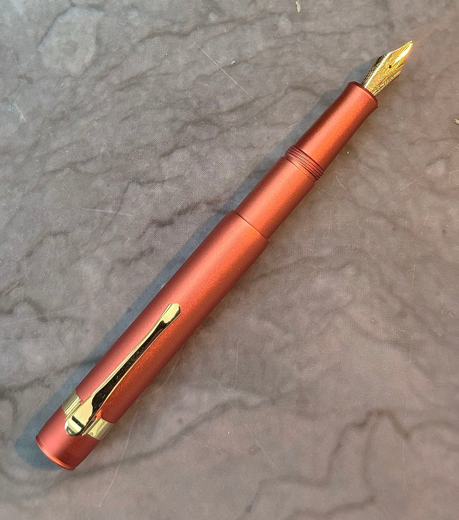 Hongdian M2 Mini Short Red Fountain Pen