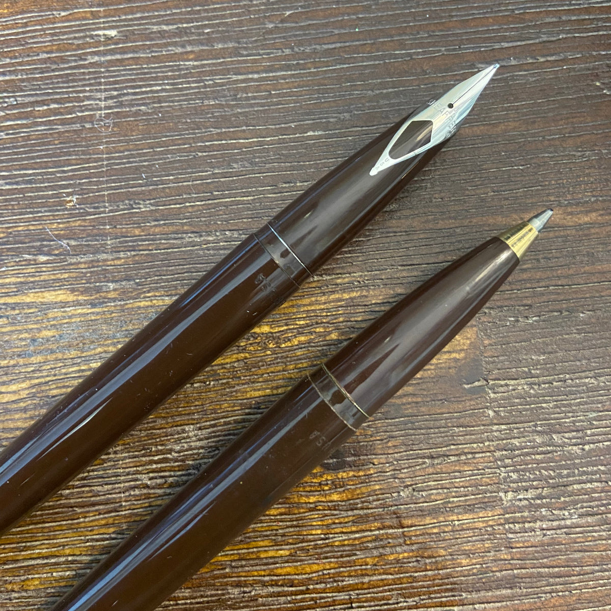 Sheaffer Desk set. Mexican Onyx, Brown & White